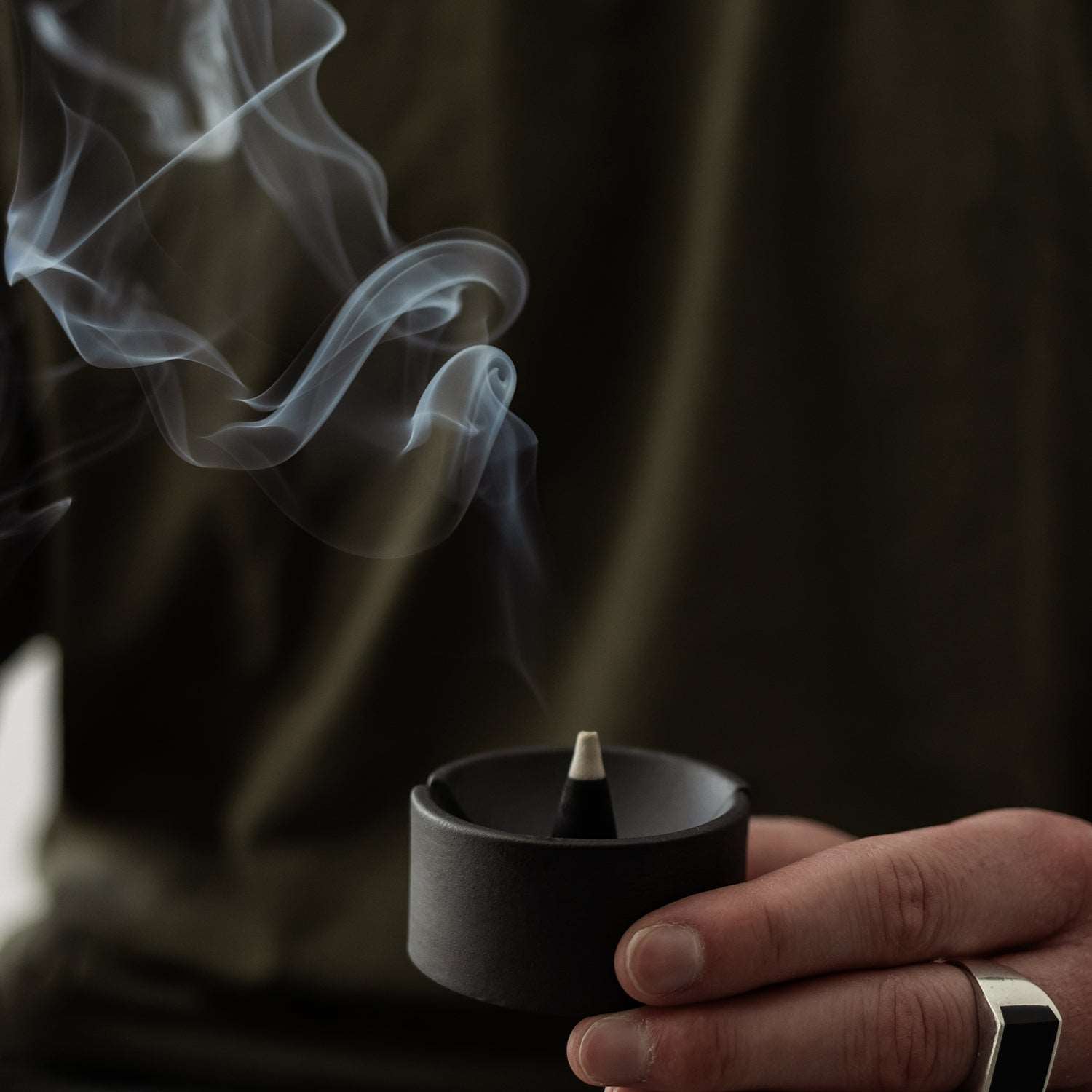 Ash Ritual Incense Cones I Oud & Amber Resins – Particle Goods